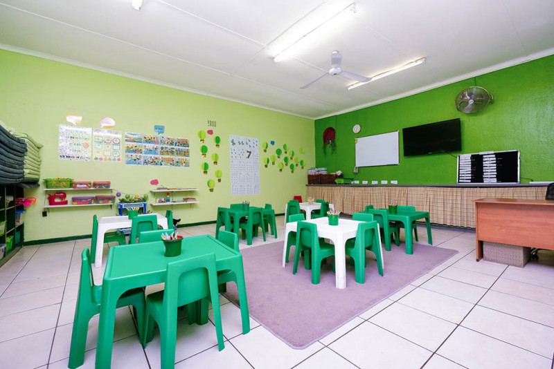 Kiddie Palace - Kiddie Palace